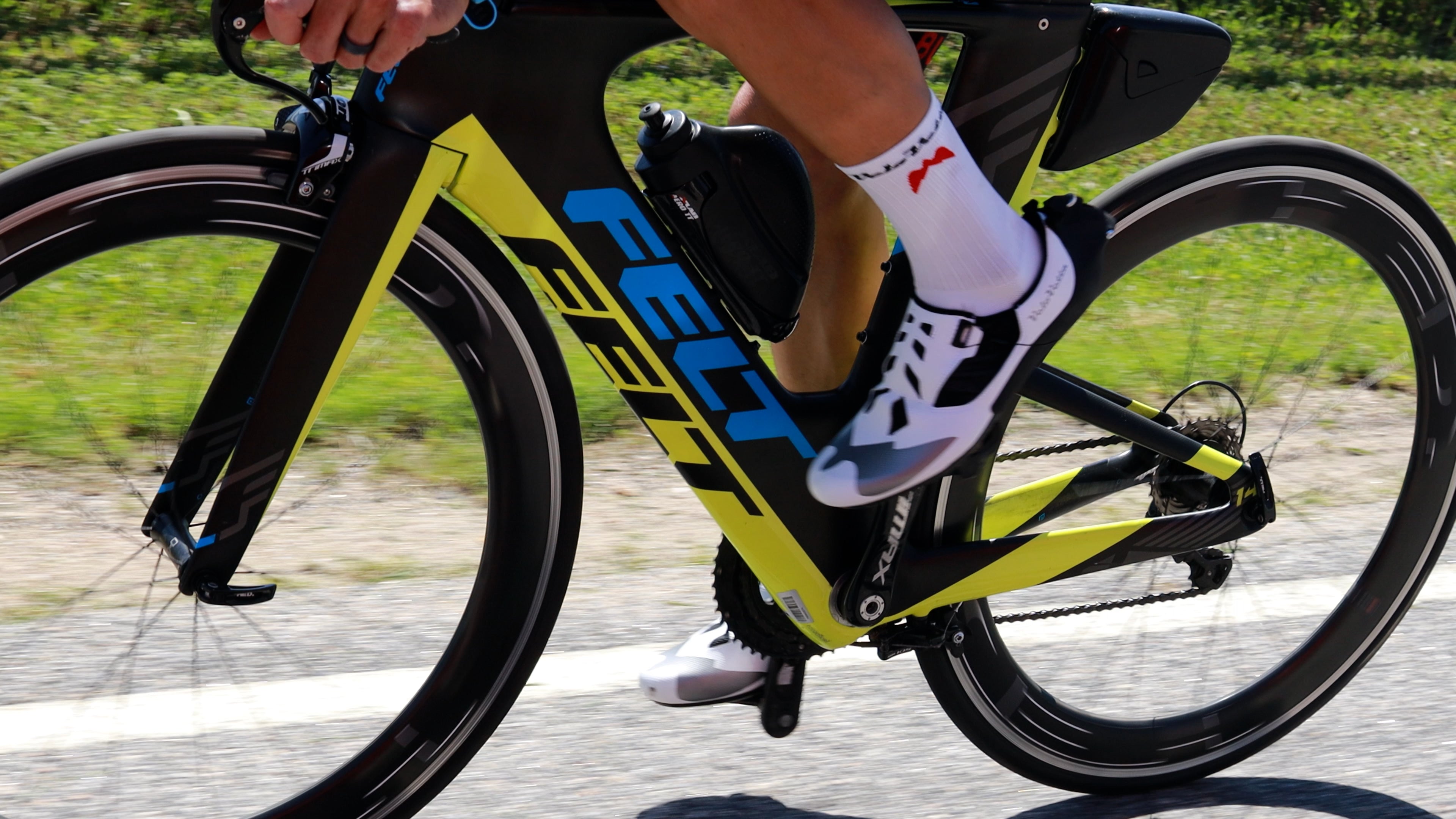 VeloVetta Aero Cycling Shoes